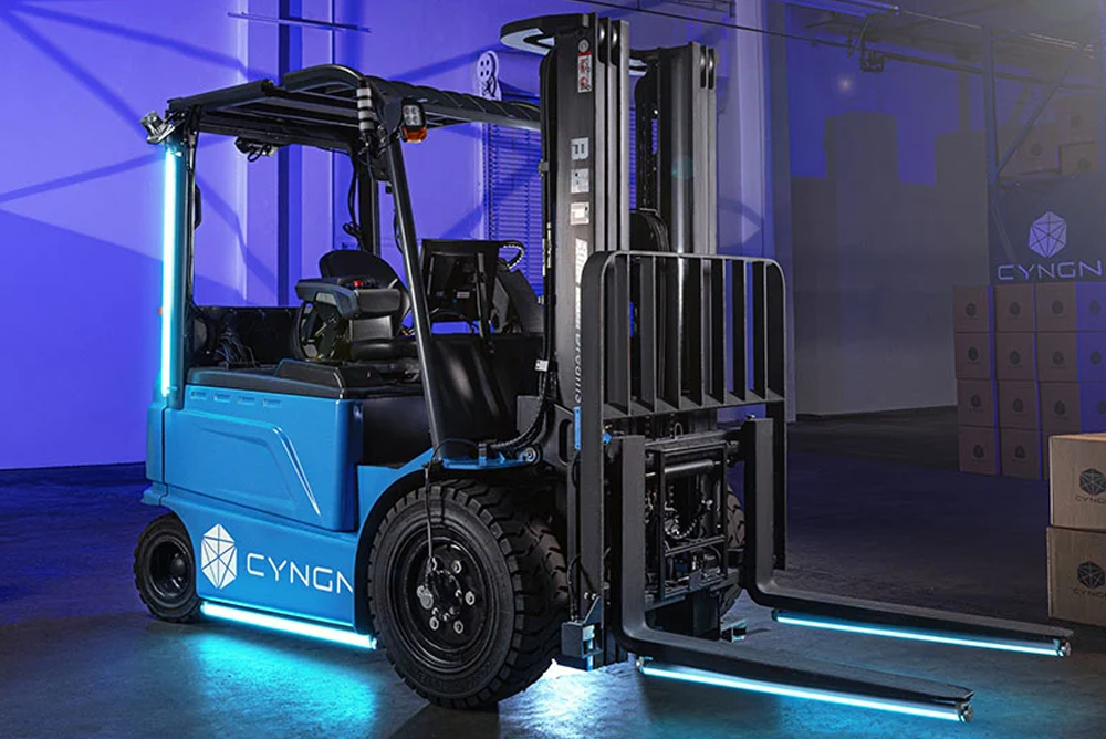DriveMod Autonomous Industrial Vehicles | Cyngn